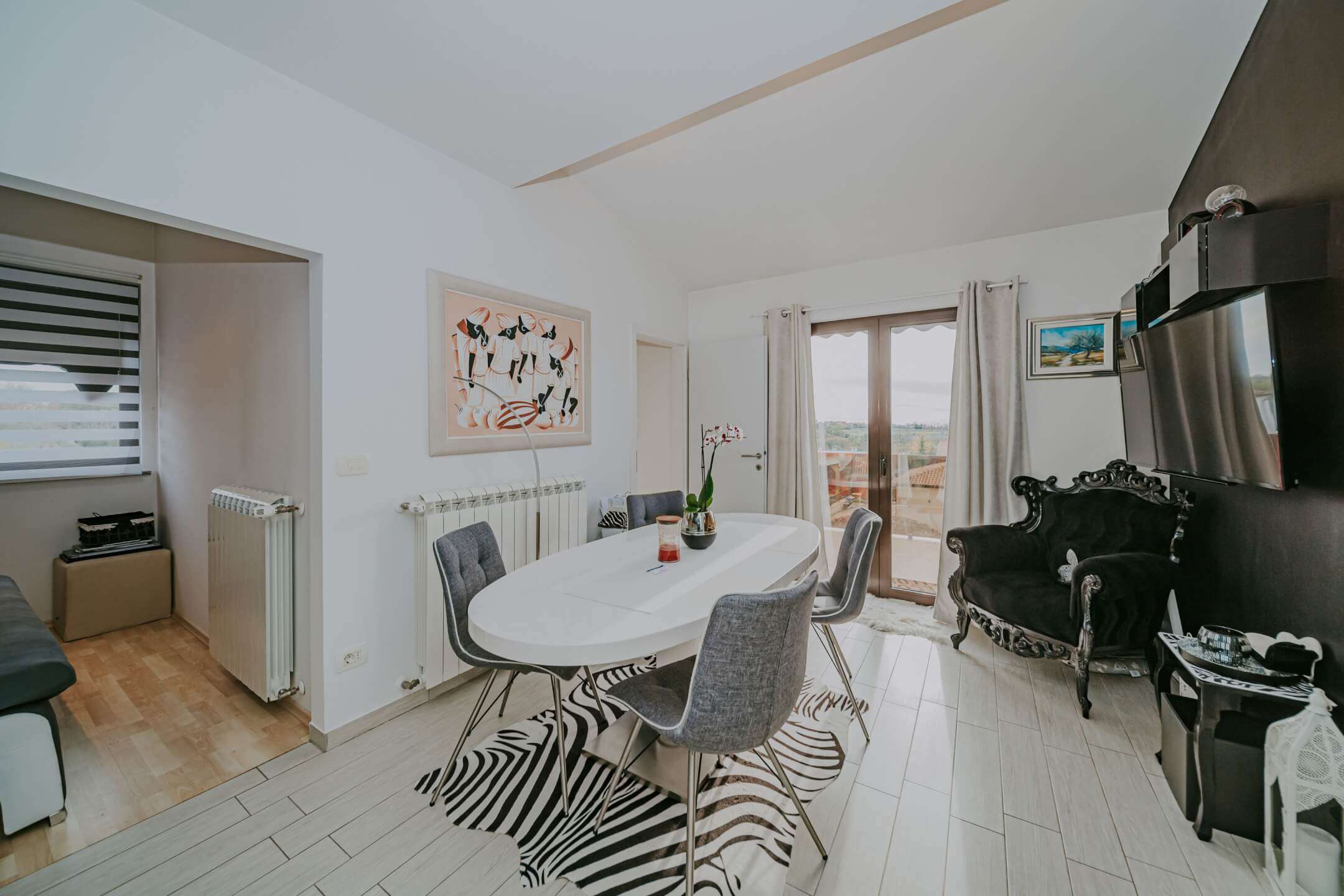 Umag surroundings | Designer apartment with a sea view!